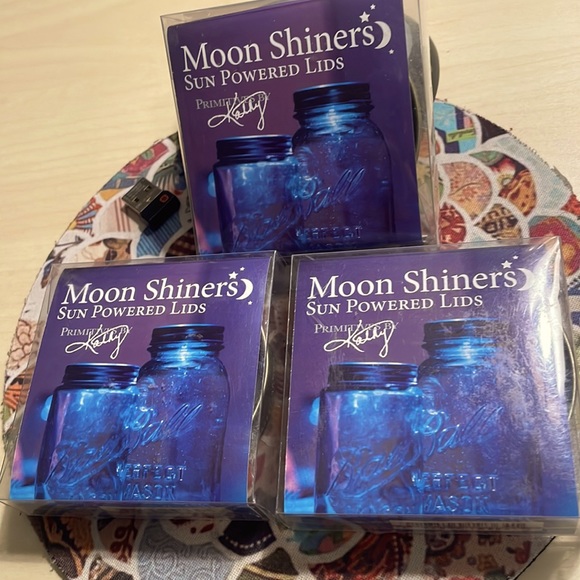 Primitives by Kathy | Other | Nwt Moon Shiners Sun Powered Lids Set Of ...